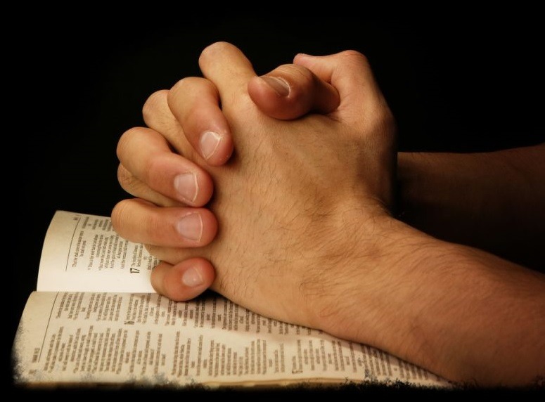 PrayingHands – Trinity Church of Boyertown